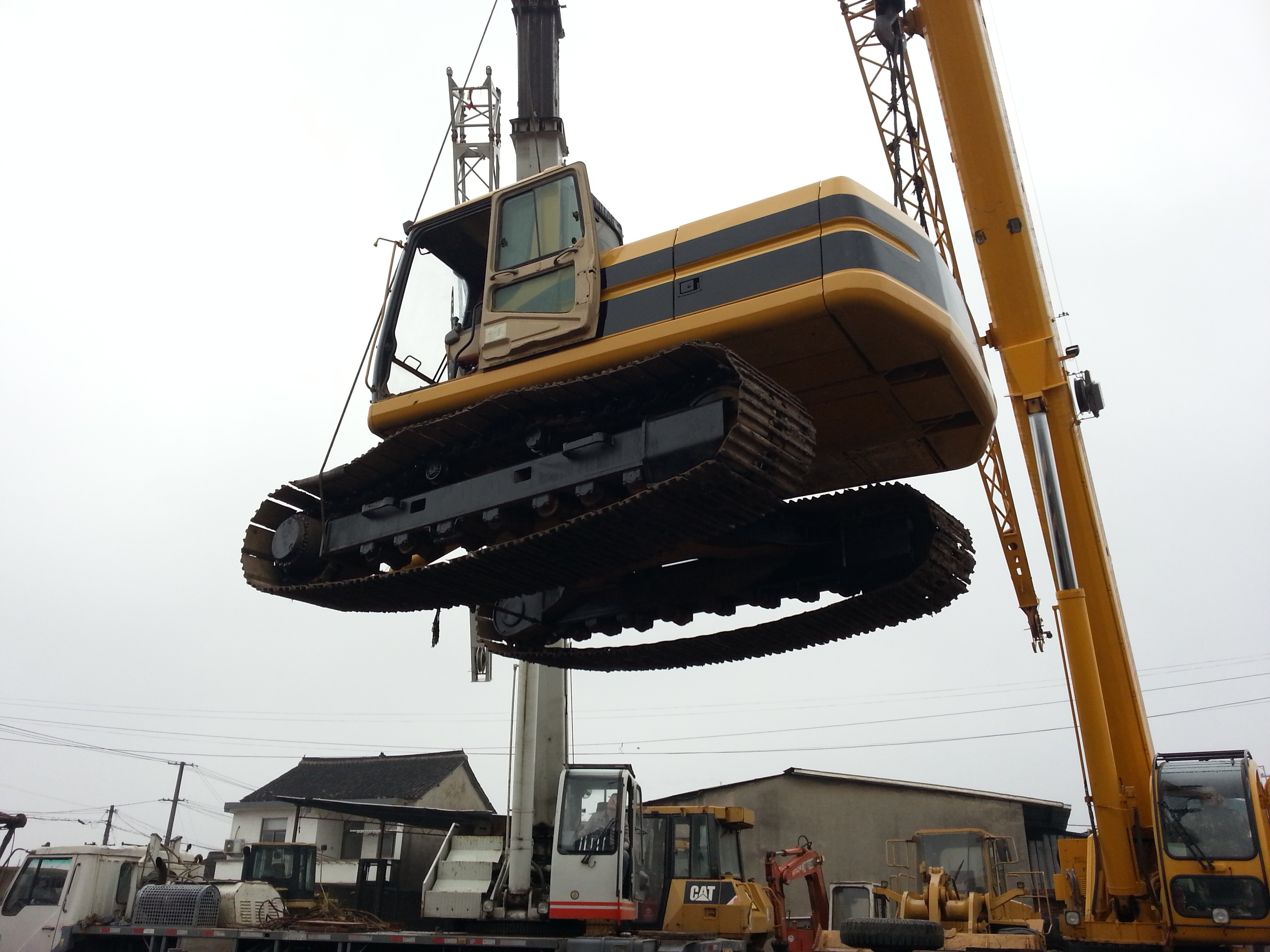 Used CAT 325B Excavator Sold to Guinea(Conakry port)
