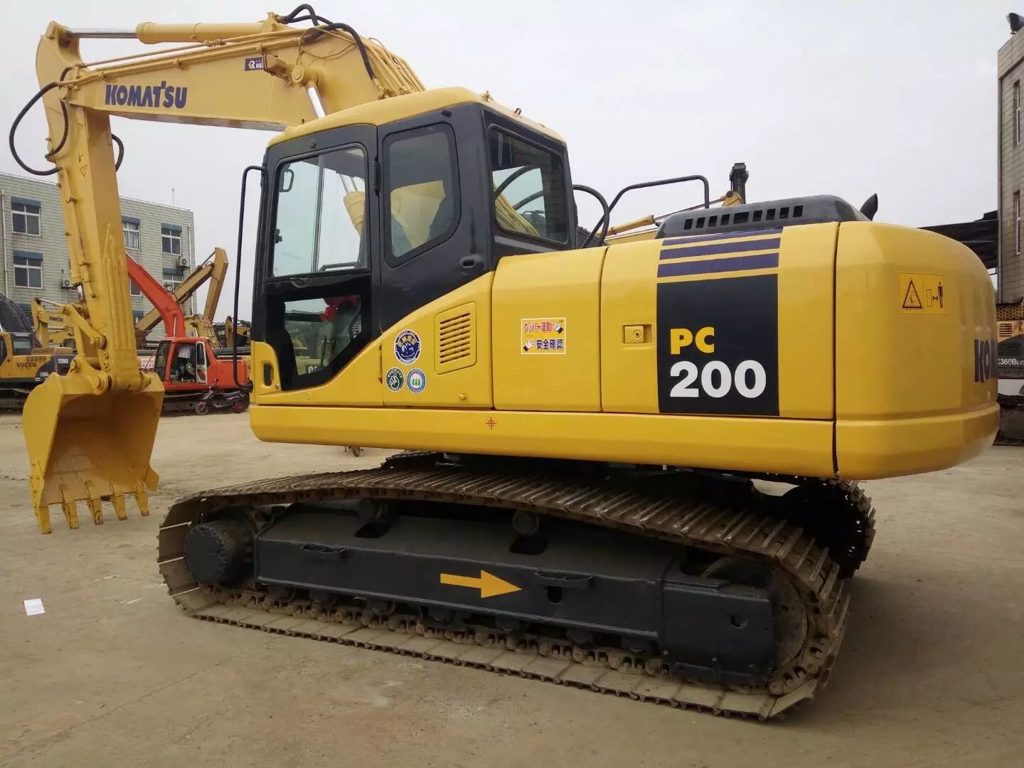Original japan Used KOMATSU PC200 PC200-7 Excavator